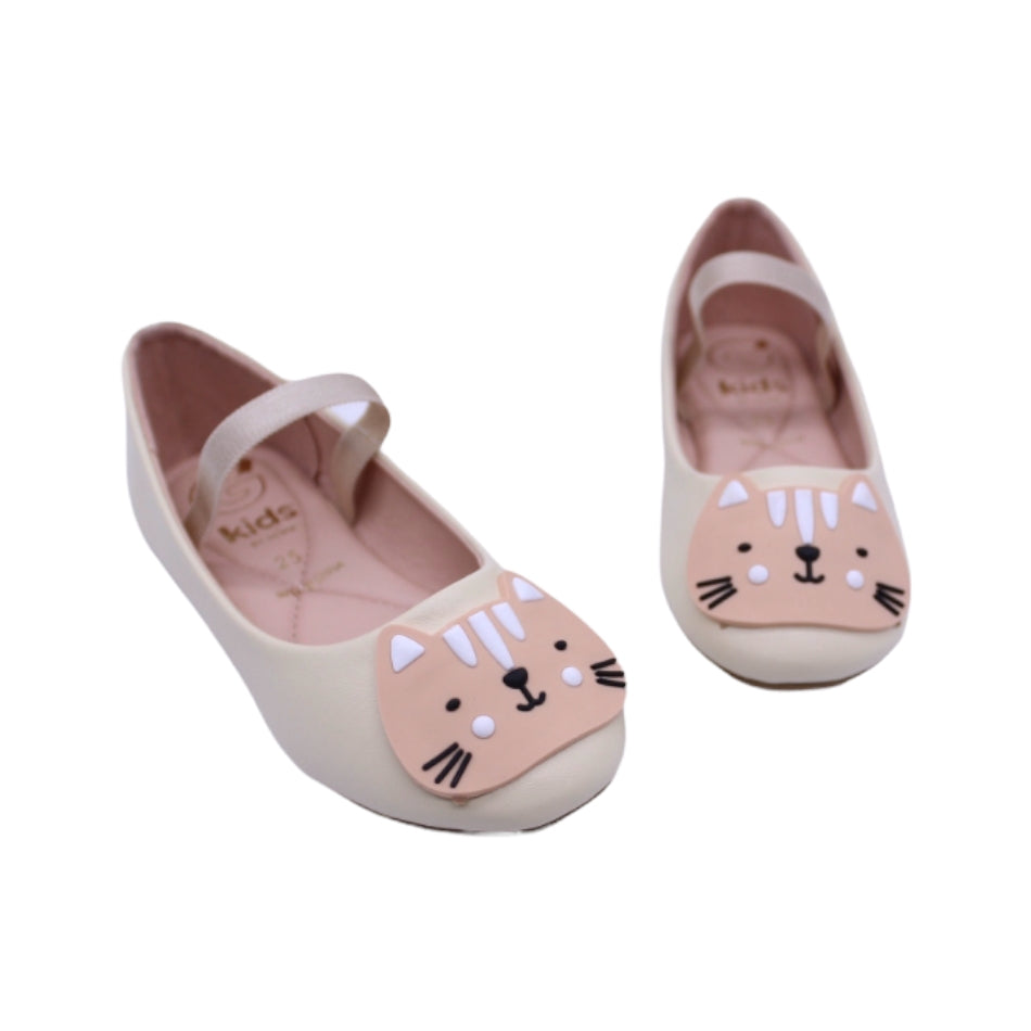 Gemo Faux Leather Mary Janes "Cat" - Walking Sole – Maya's Closet